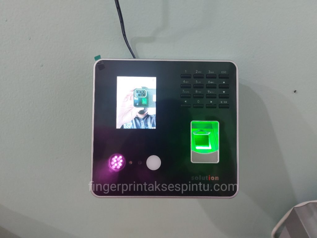Mesin Absensi Wajah | Produk Absensi Scan Wajah